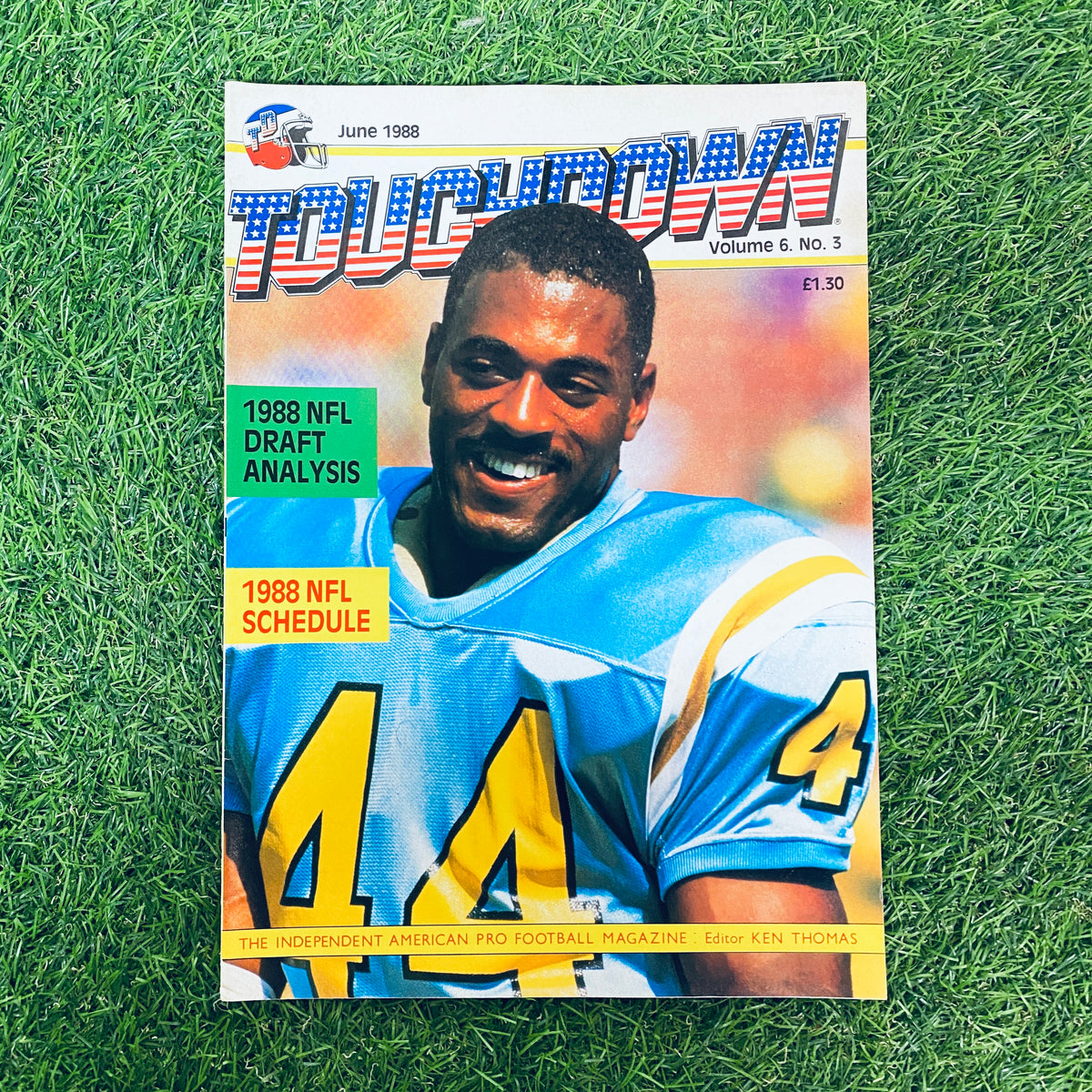 Touchdown Magazine June 1988 Volume 6. No. 3 – National Vintage League Ltd.